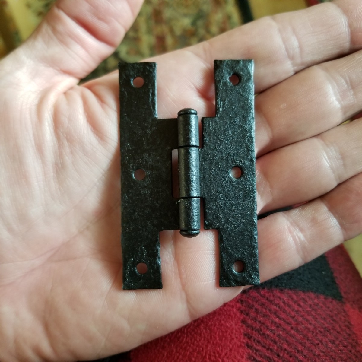 Repairing Antique Hinges – Old Home Living