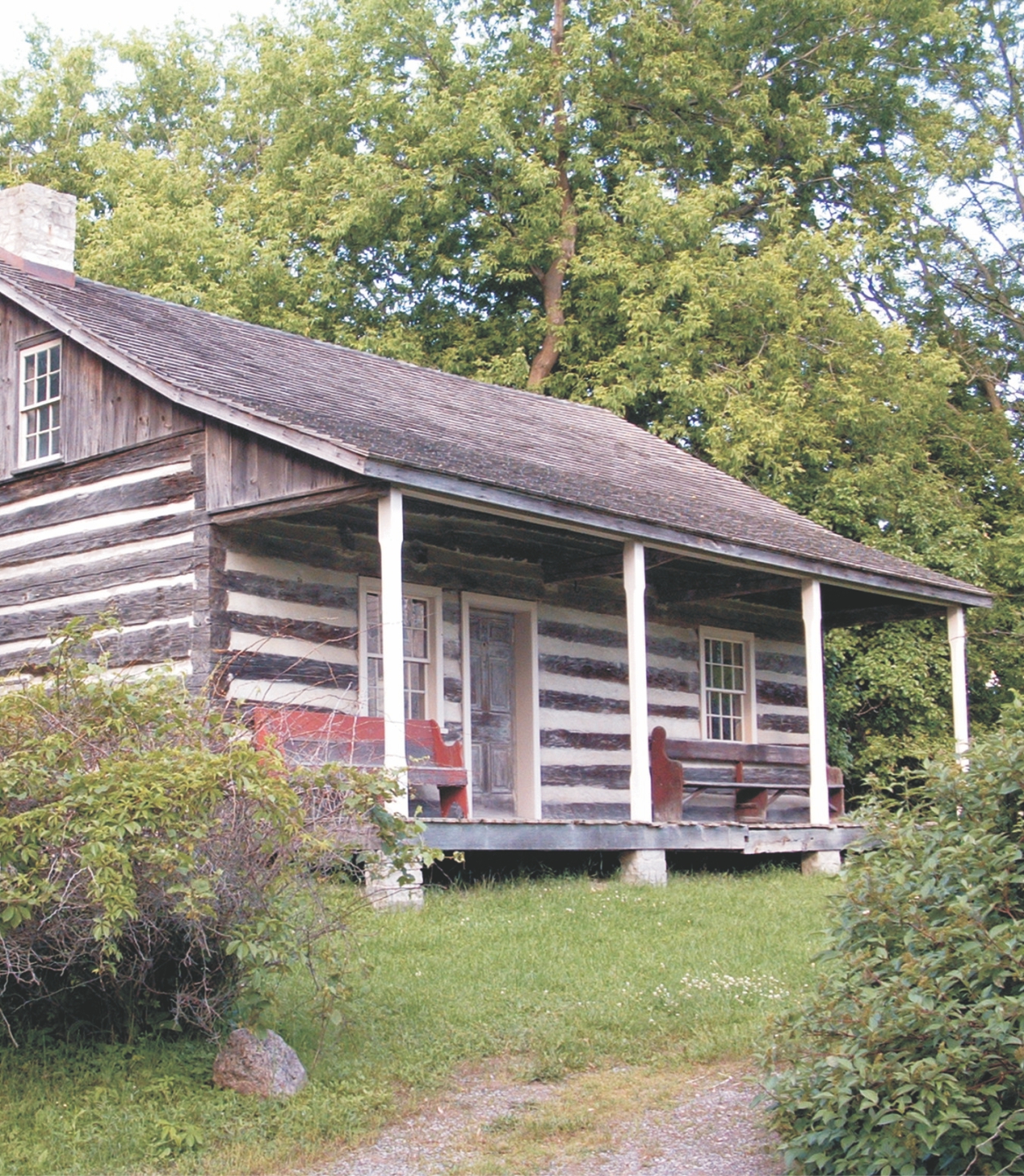 Crafted In Wood – Old Home Living