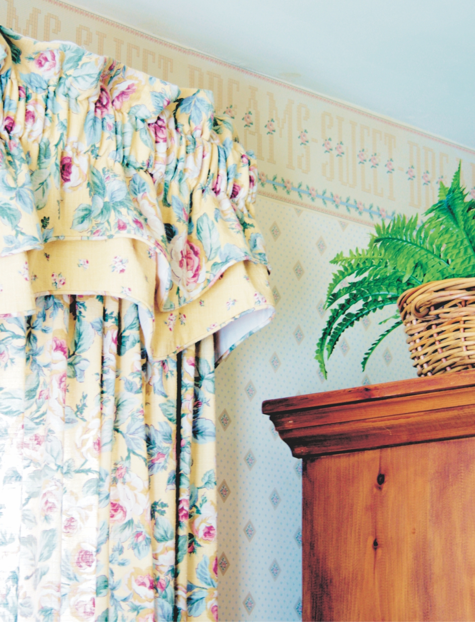 10 Ways To Bring Spring Into Your Home – Old Home Living