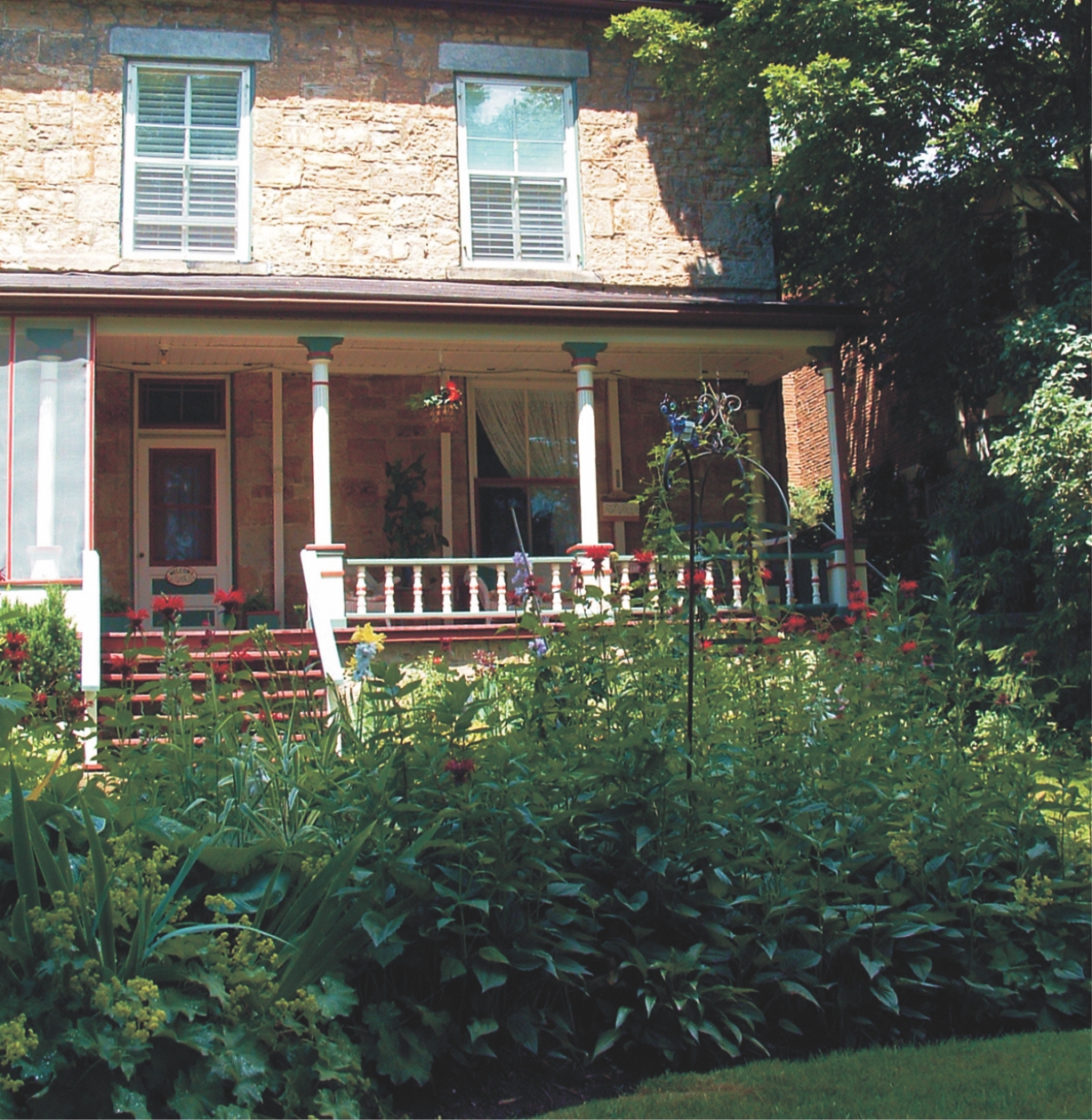 The Homestead – Old Home Living