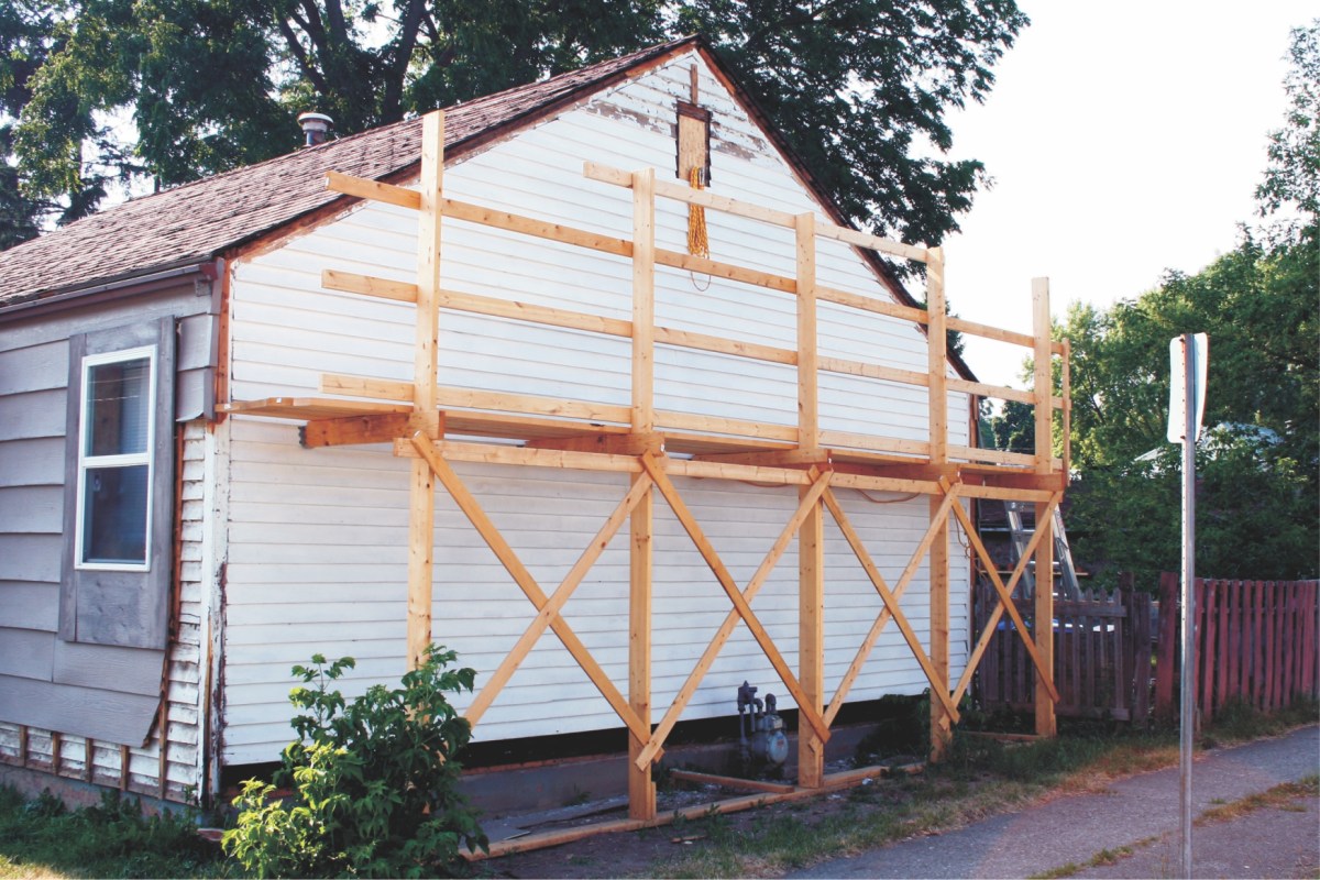 Wooden Scaffolding – Old Home Living