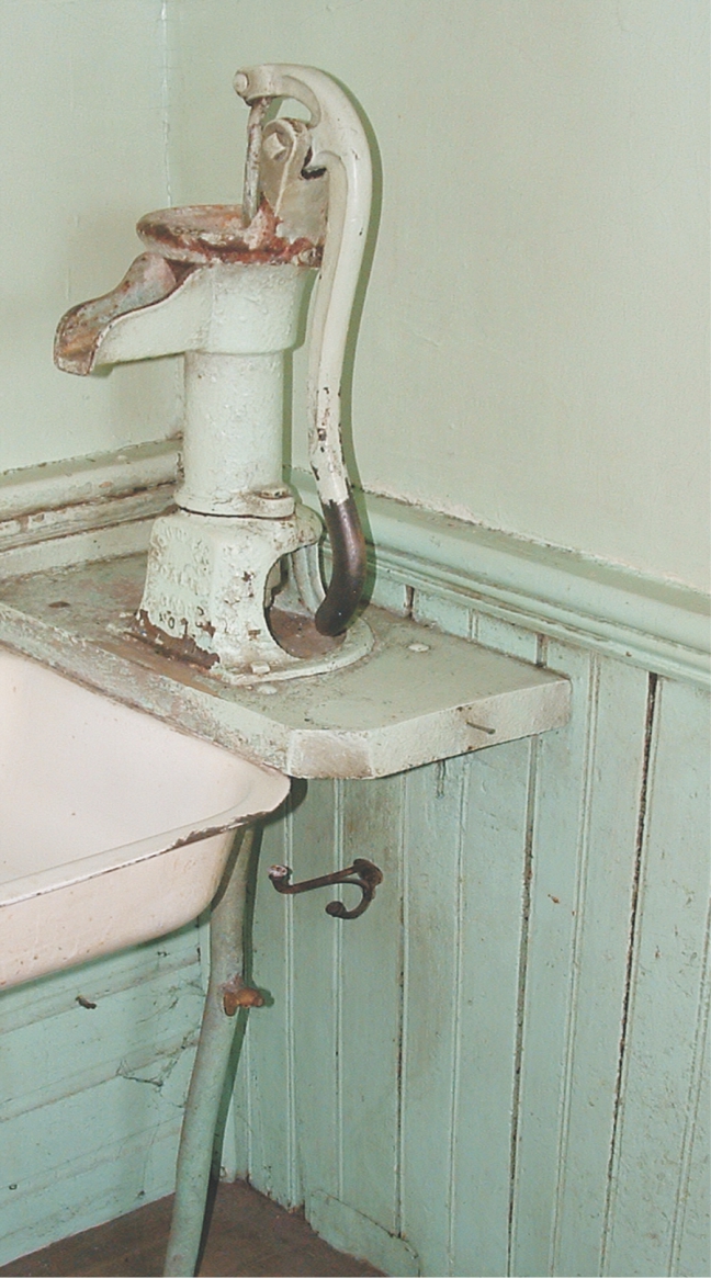 A Wooden Dado – Old Home Living